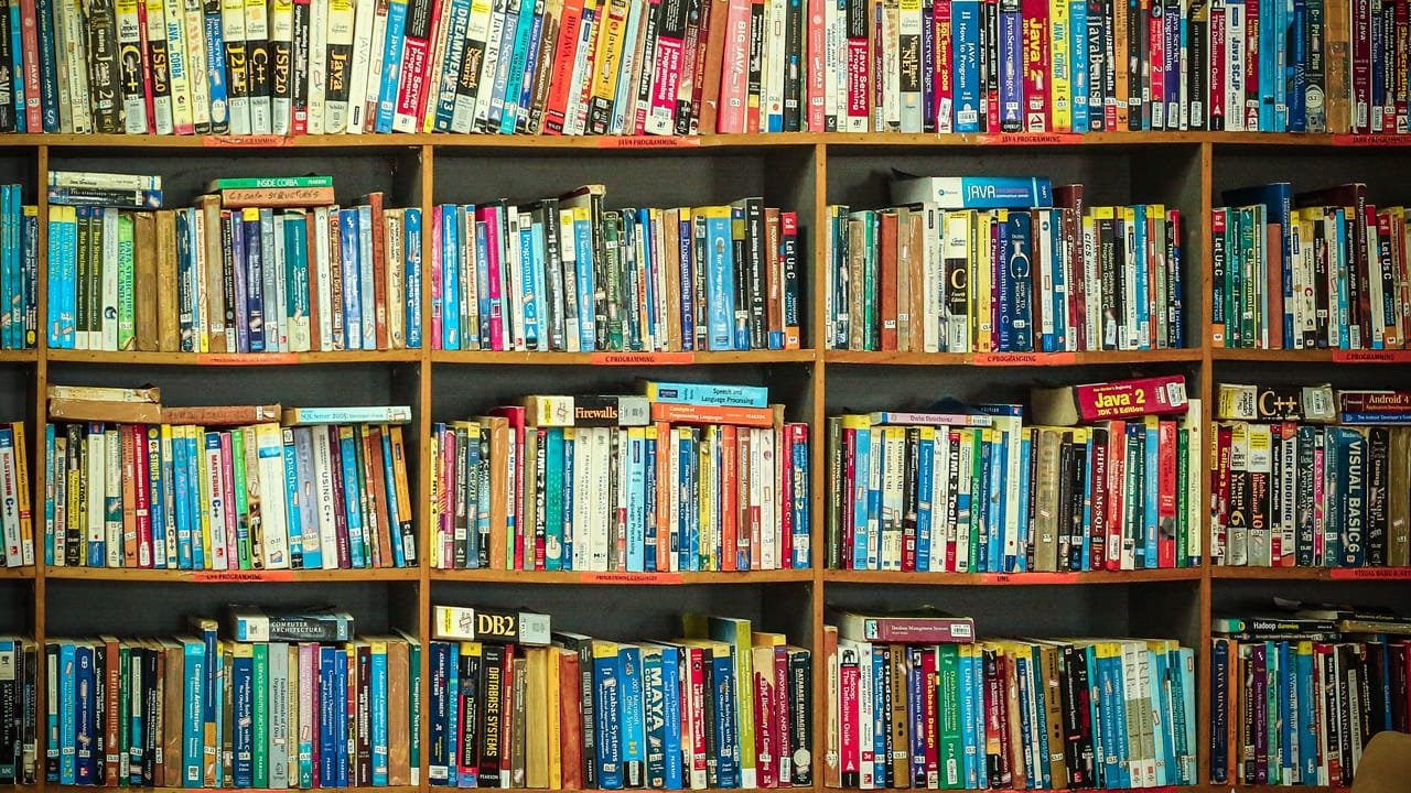 About Librarian | BVC Institute Of Technology & Science